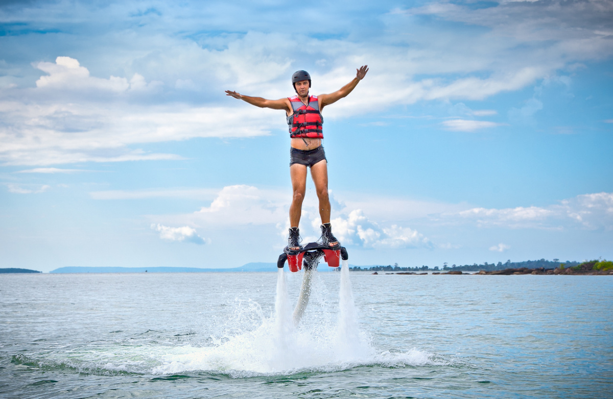 Flyboard : La nouvelle sensation de l'été | Magazine Sportihome